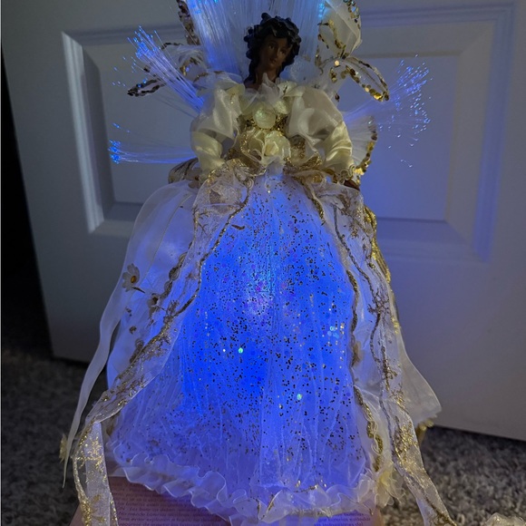 Avon | Holiday | Fiber Optic Angel Tree Topper | Poshmark